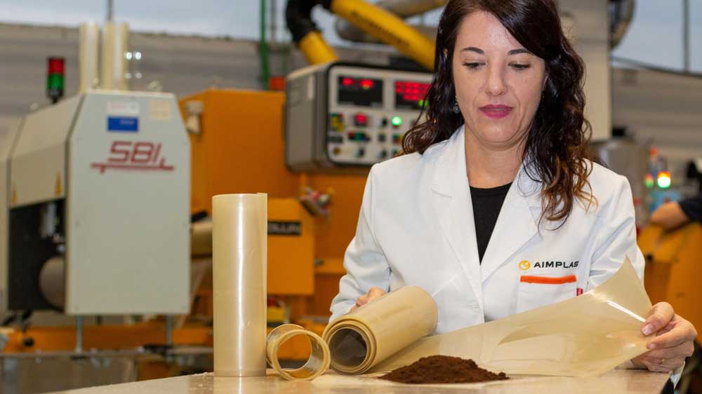 AIMPLAS produces plastic film from coffee waste - THE PACKMAN